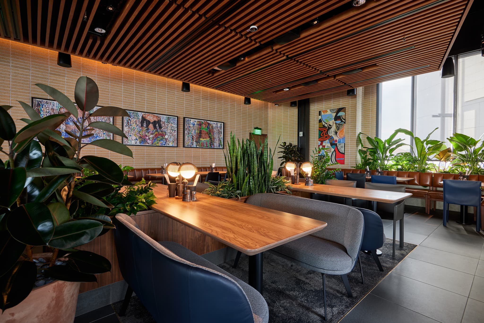 Locations - JOEY Restaurants | The Ultimate in Casual Dining