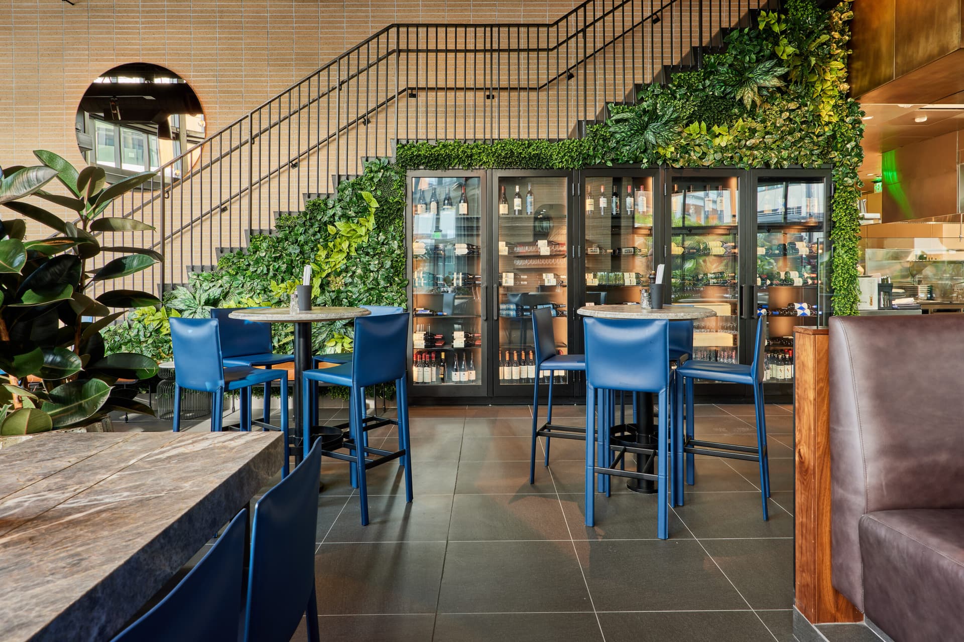 About Us - JOEY Restaurants